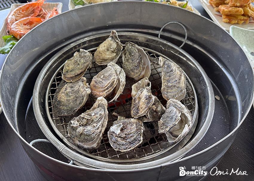蠔の宅東石烤蚵，烤蚵吃到飽聯手知名甕缸雞，各式海陸料理這裡通通吃得到｜內含菜單｜嘉義東石美食小吃